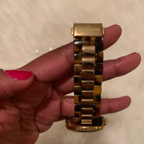 MICHAEL Michael Kors | Accessories | Tortoise And Gold Michael Kors ...